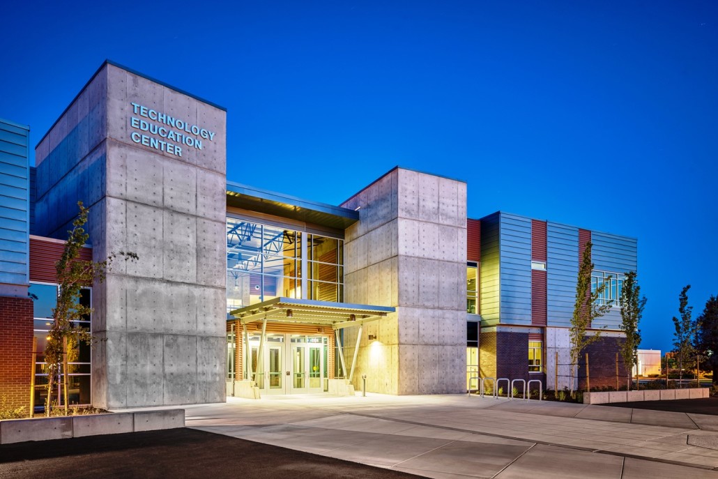 Central Oregon Community College Redmond Technology Center – Kirby ...