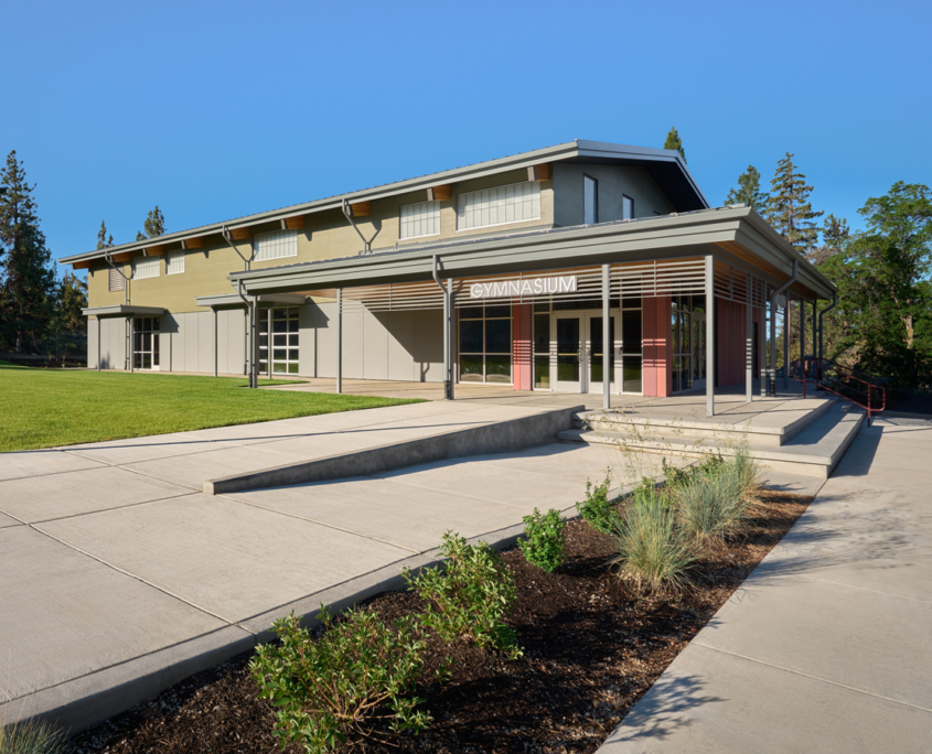 Juniper Elementary School Gymnasium – Kirby Nagelhout Construction Company