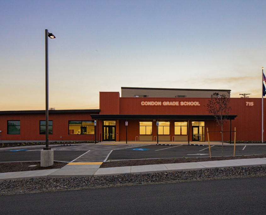Condon Grade School – Kirby Nagelhout Construction Company